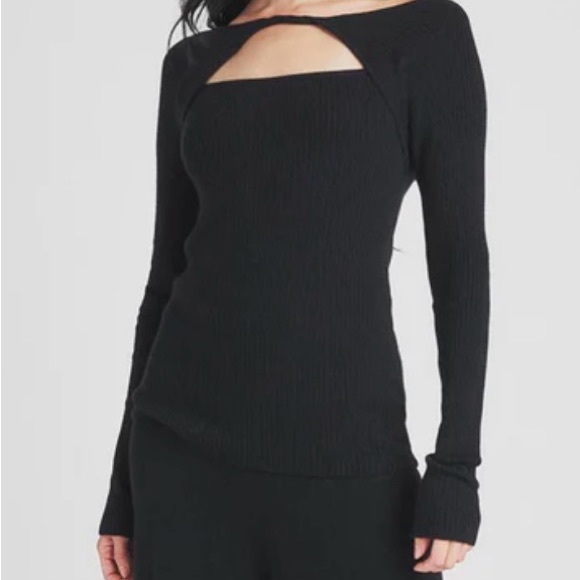 Splendid | Sweaters | Splendid Lyr Ribbed Loopknit Twistfront Black Top ...